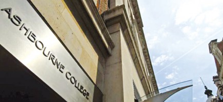 Ashbourne Independent Sixth Form College - 英國寄宿中學